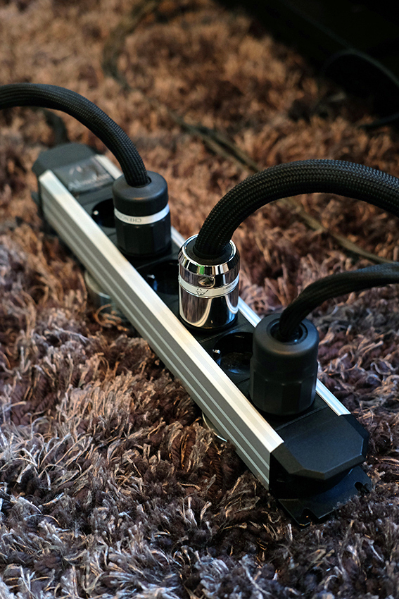 Barrette secteur Absolue Créations Tim Power 1 et Tim Power 2 – L'AUDIO DE FRANCE